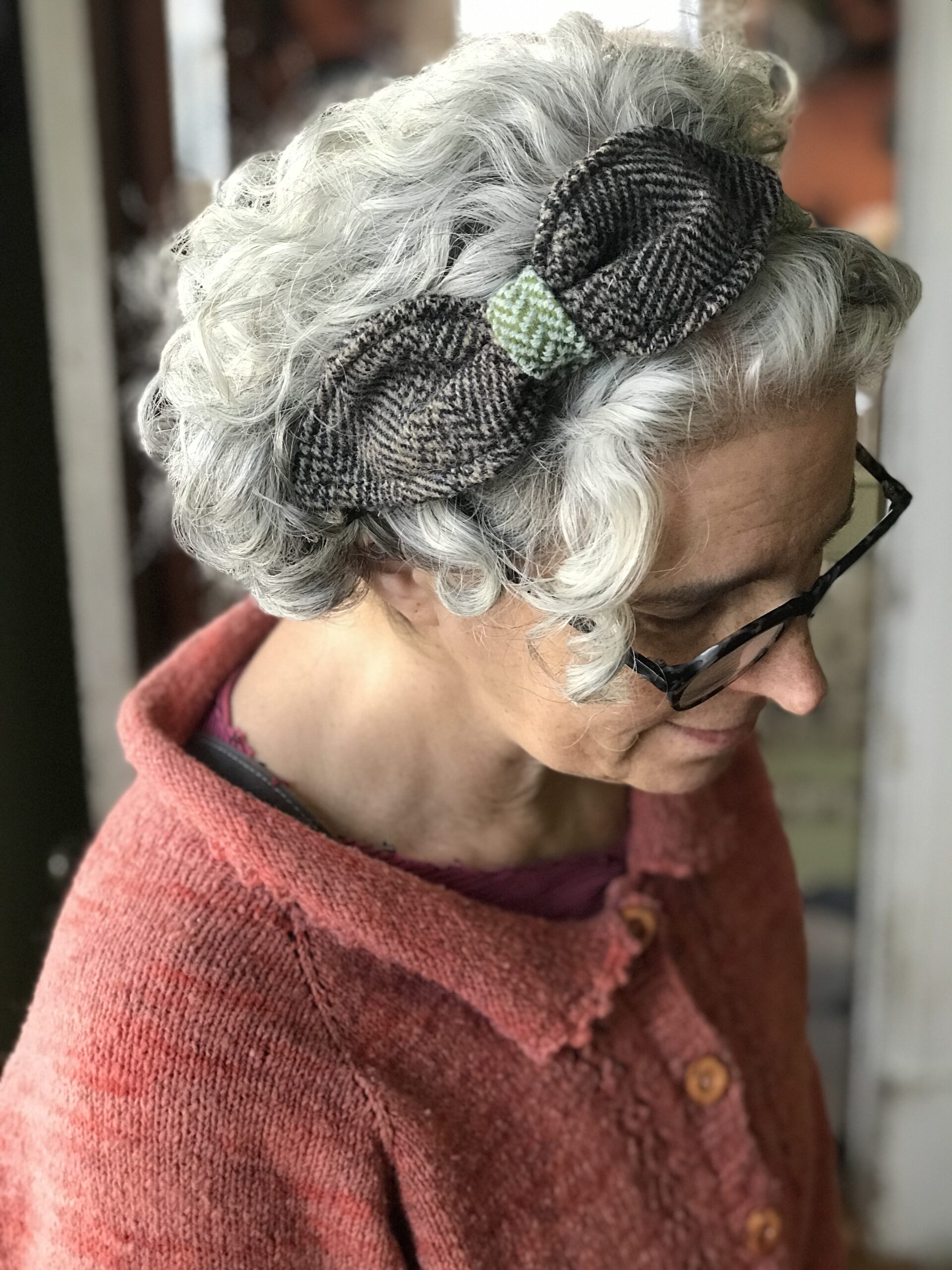 Wool Bow Headband- Grey Tweed with Green- Minnie May - The Hat Junkie